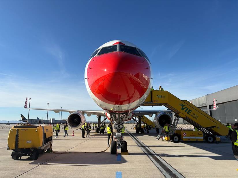 Condor's Final Boeing 757 Flight Has Landed