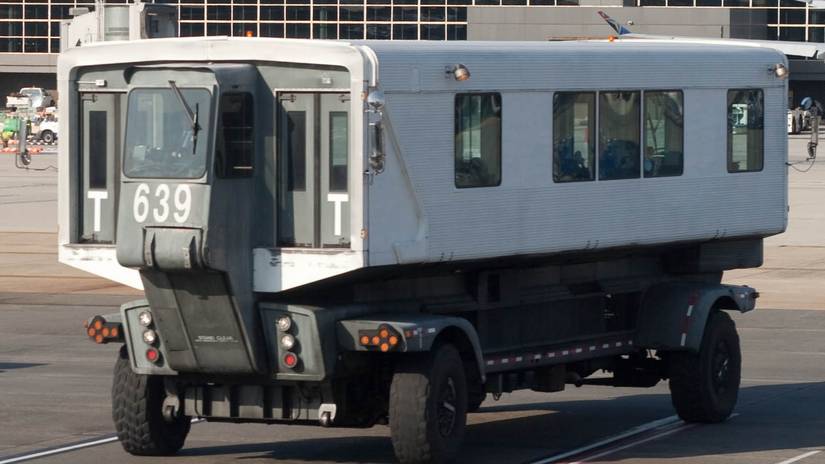 Dulles Airport Mobile Lounge Crash: 18 Hospitalized