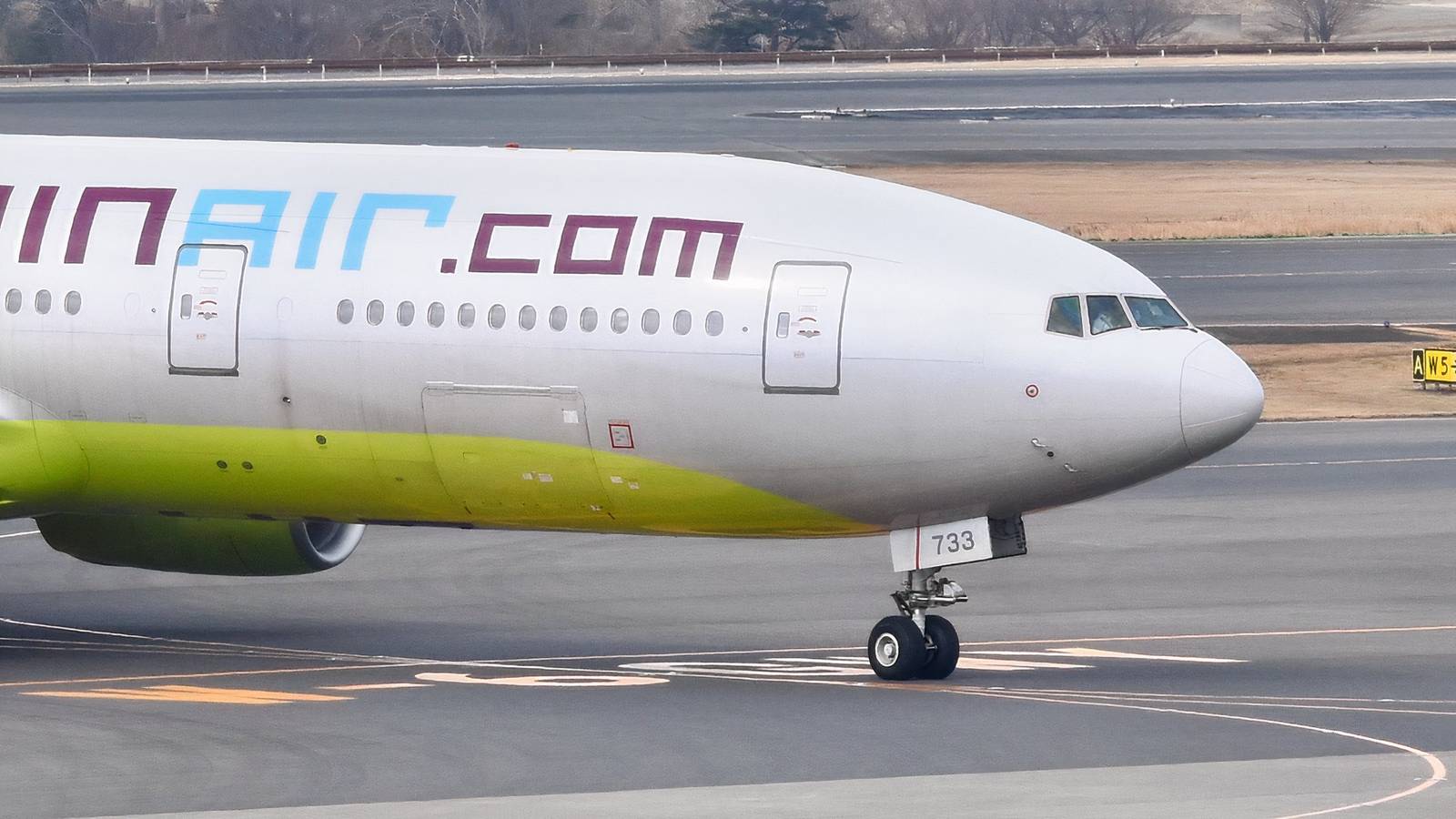 10 Daily Flights: The World's New Top Boeing 777 Route Takes Just 1 Hour