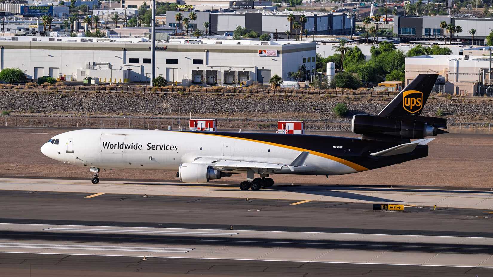 Why UPS Is Hanging On To Its Aged McDonnell Douglas MD-11s
