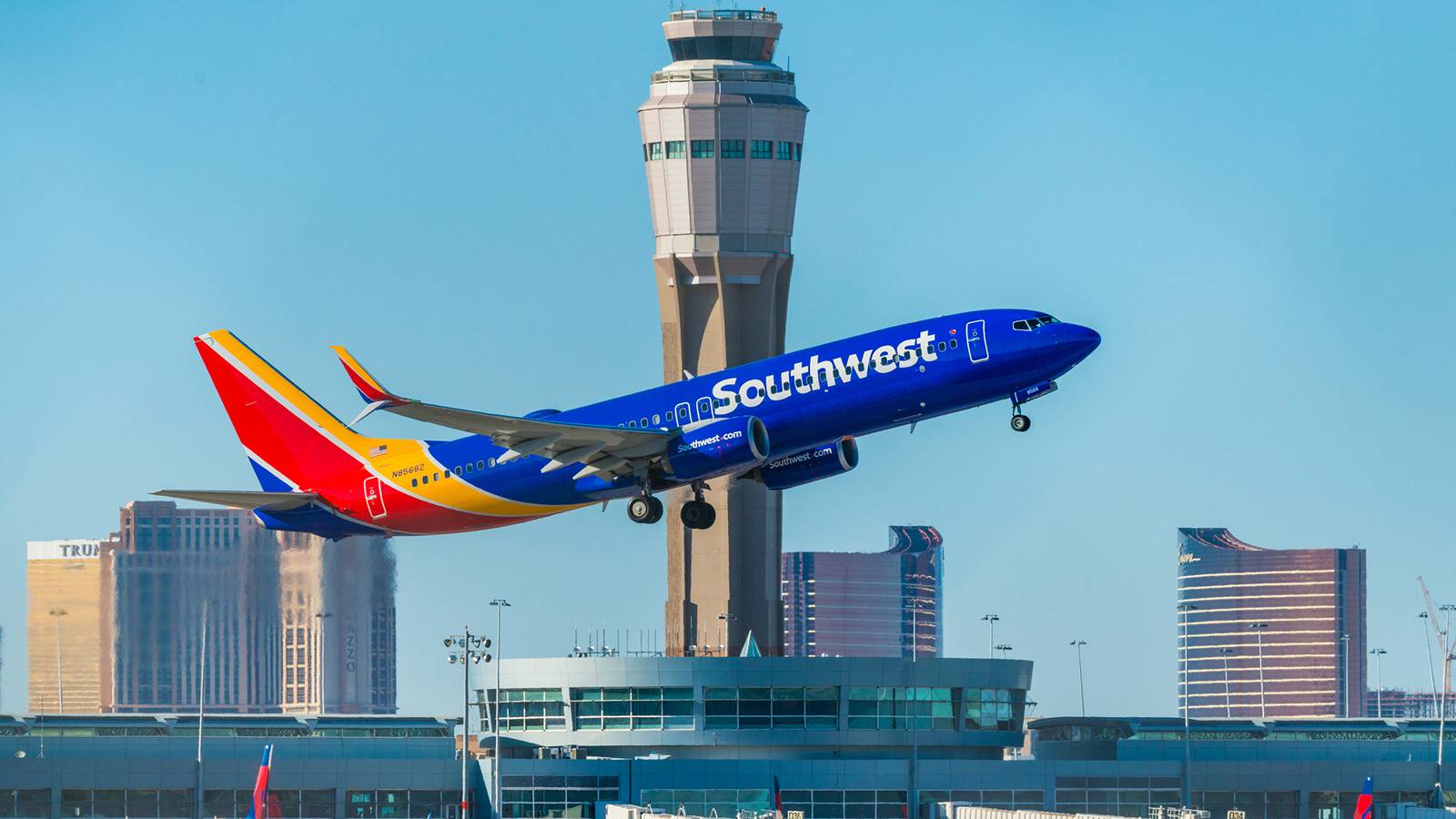Southwest Airlines Replaces Boeing 737-800 With A MAX 8 After ...