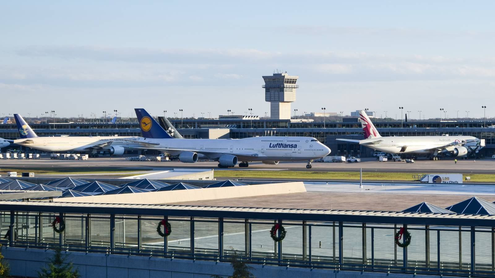 Dulles Airport Mobile Lounge Crash: 18 Hospitalized