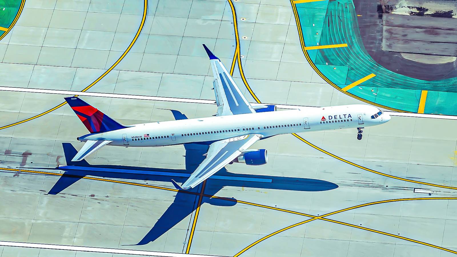 New Milestone: Delta Air Lines Equips 1,000th Aircraft With Sync ...