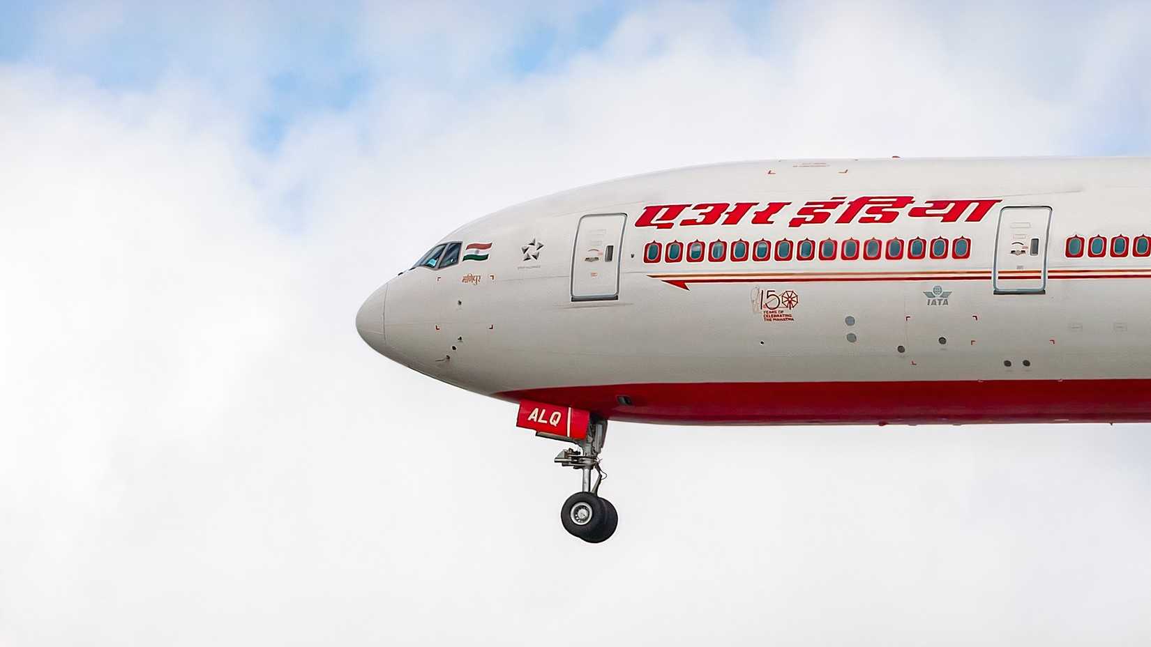 Air India Boeing 777 Seat Map: Cabin Layout and Seat Dimensions