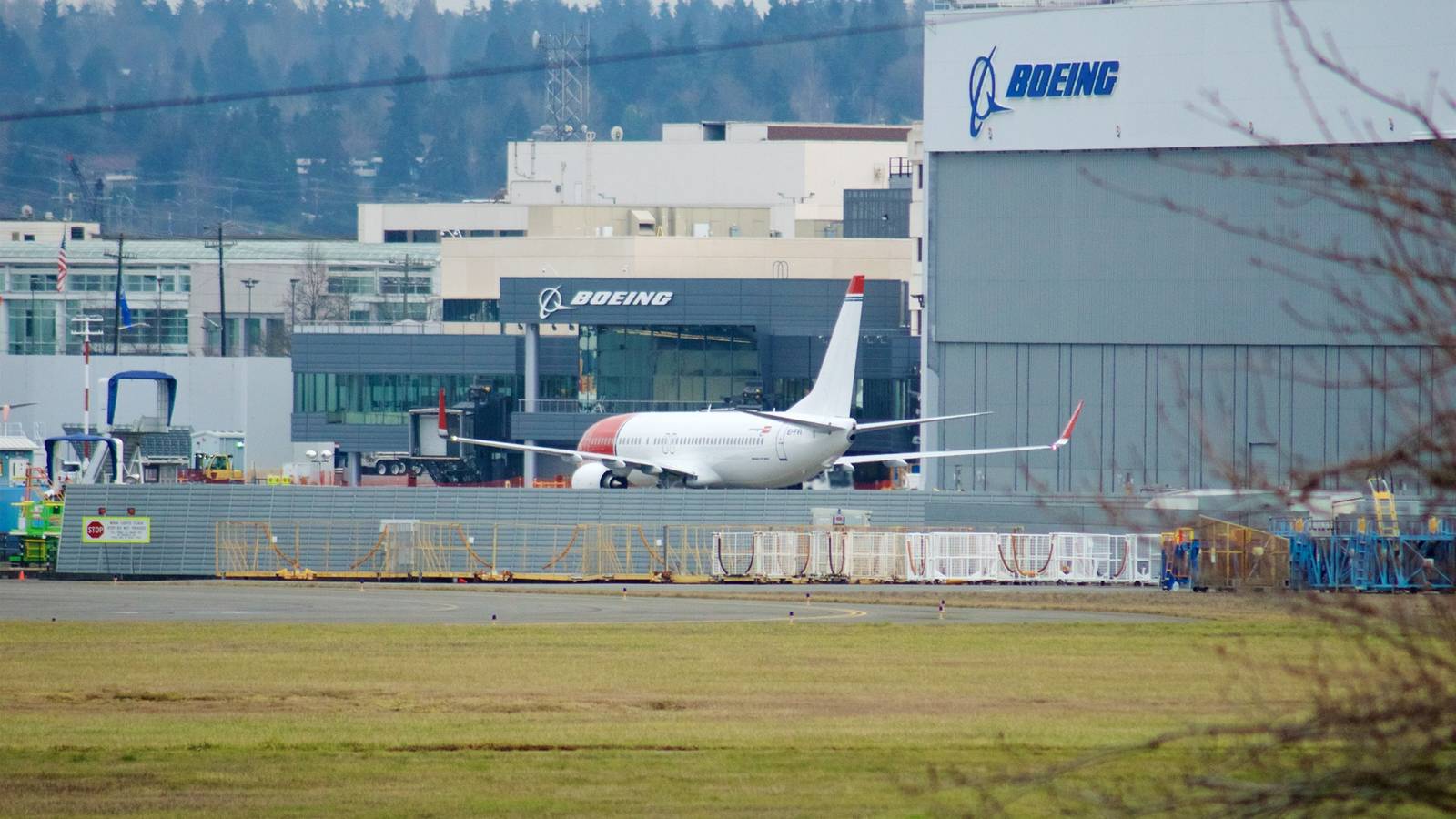 Boeing Hit With China Sanctions As Trump Seals $11 Billion Taiwan Arms ...