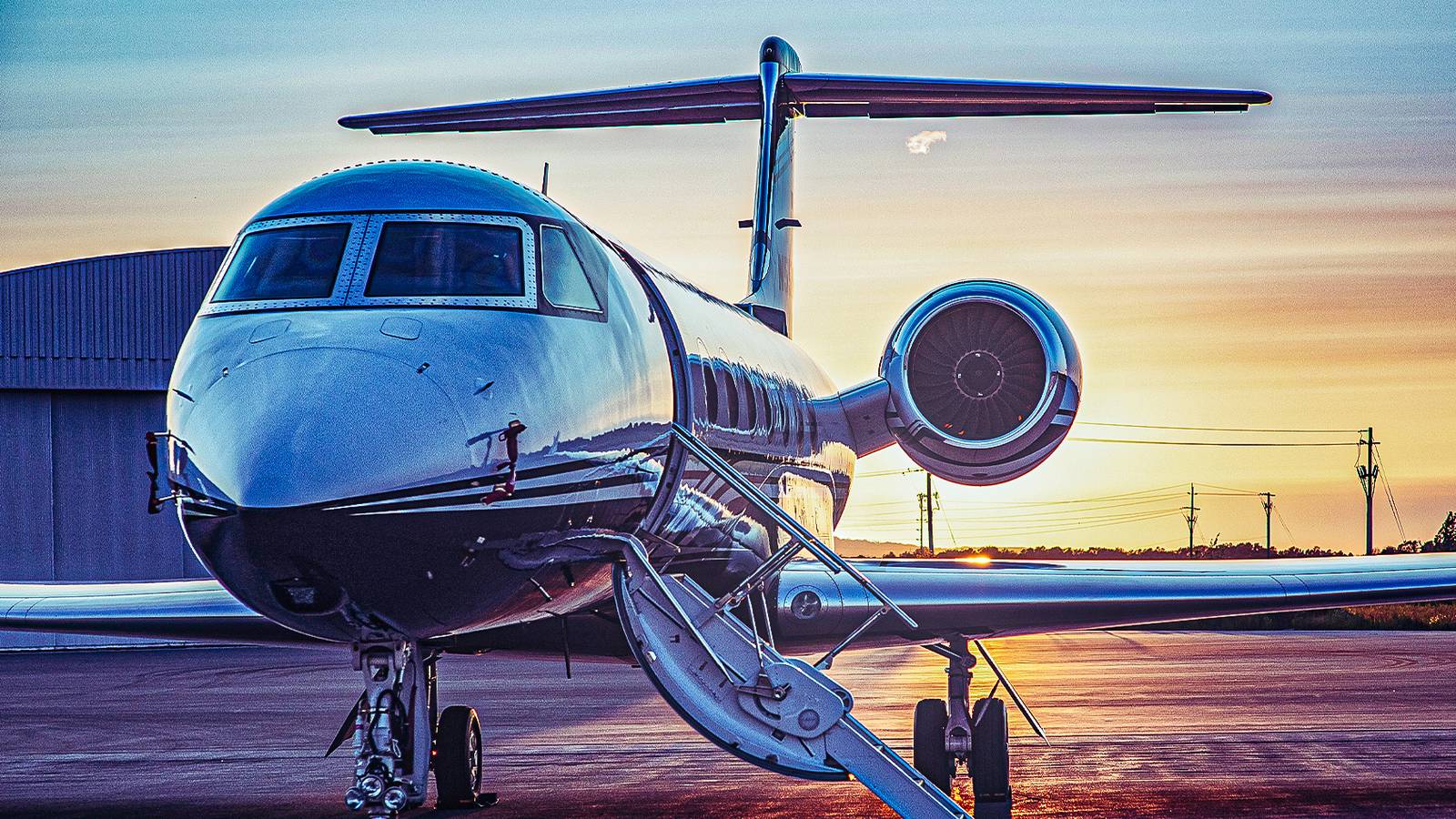 How Cabin Crew Rest & Sleep On Private Jets