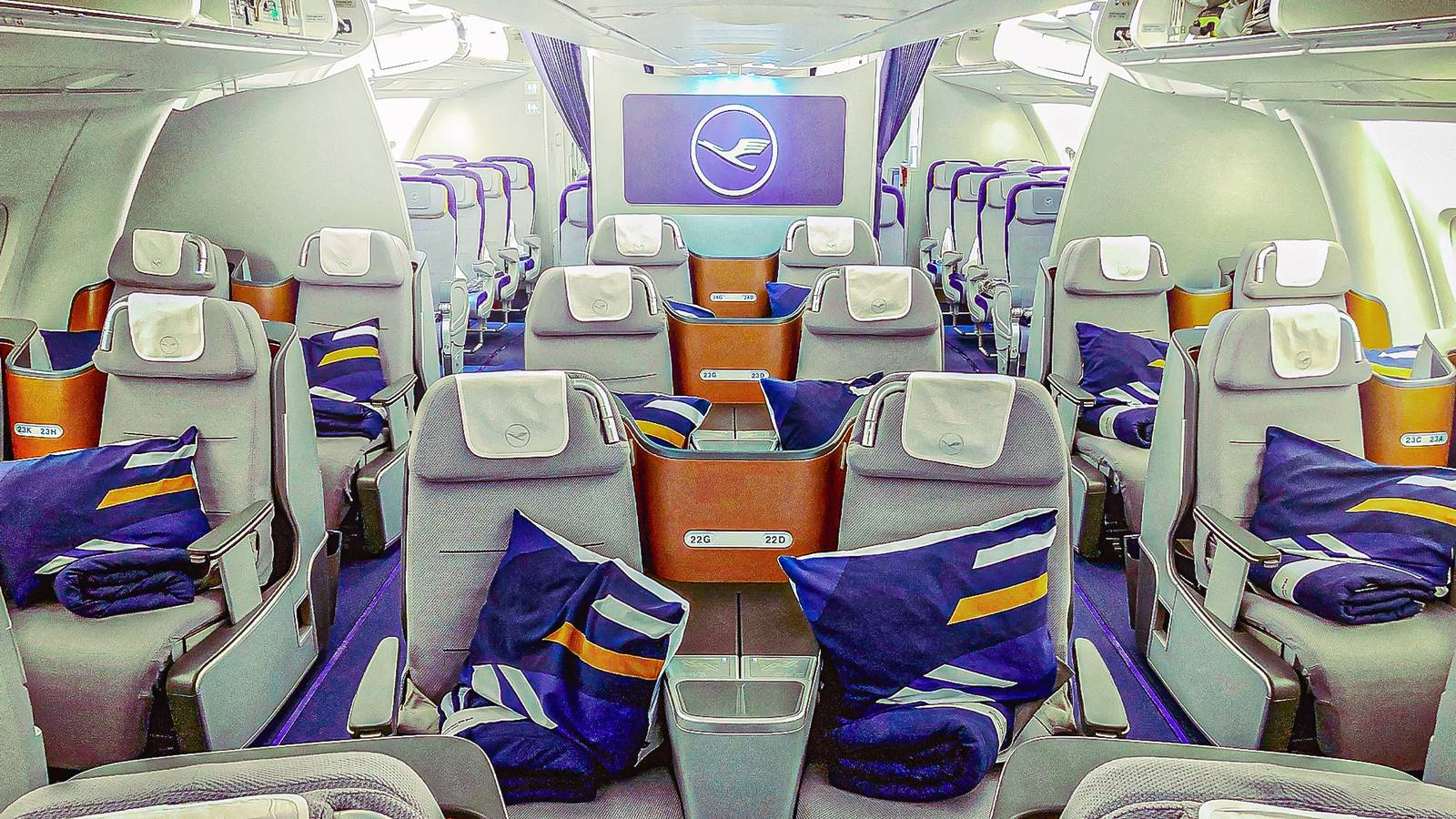 Why The Airbus A380 Has Such A Quiet Cabin