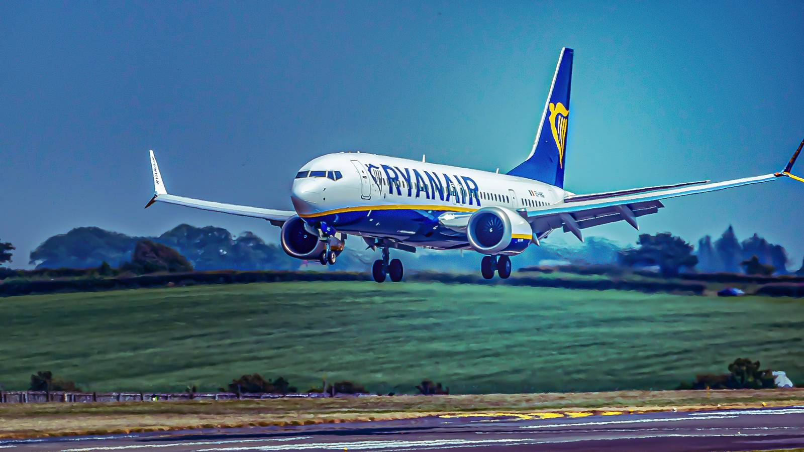 Which Boeing 737 MAX Variant Is The True Game Changer For Airlines?