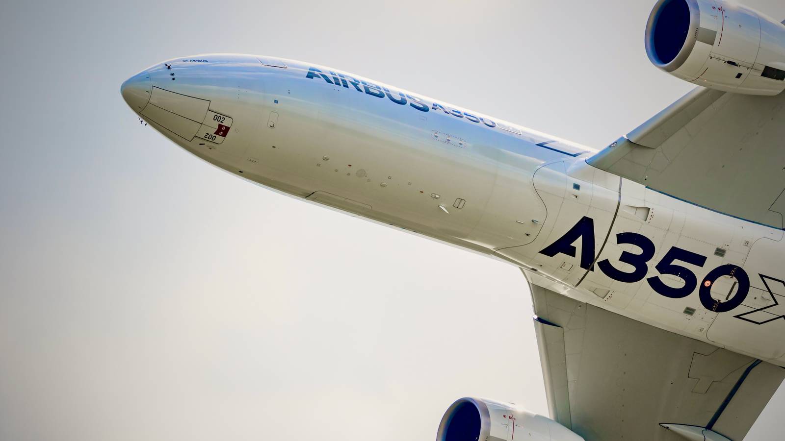 How Much Does An Airbus A350 Cost?
