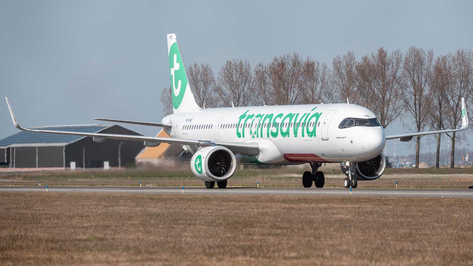 Here's How Much Longer The Airbus A321neo Is Compared To The Boeing 737 ...