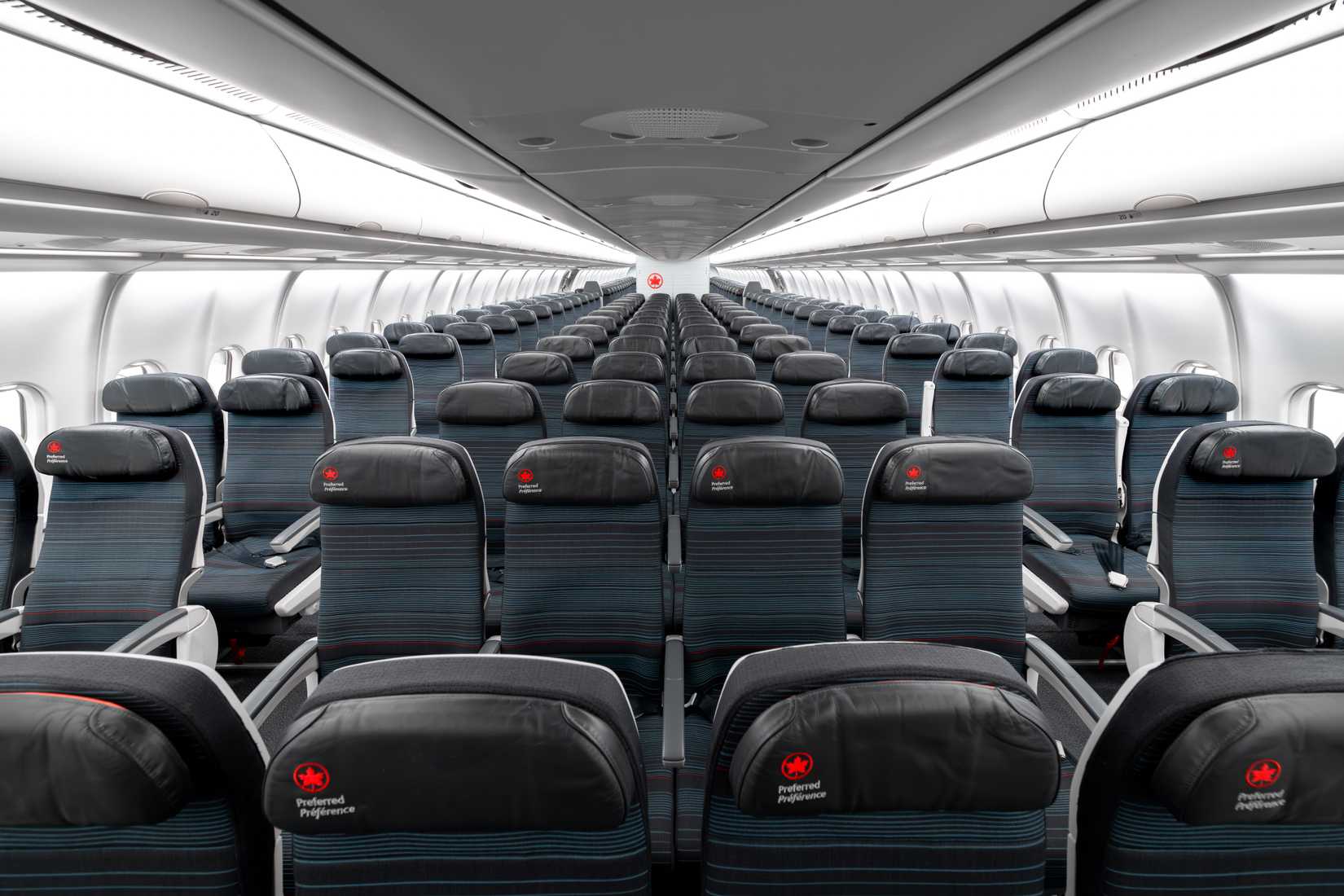 Air Canada Airbus A330 Seat Map: Cabin Layout and Seat Dimensions
