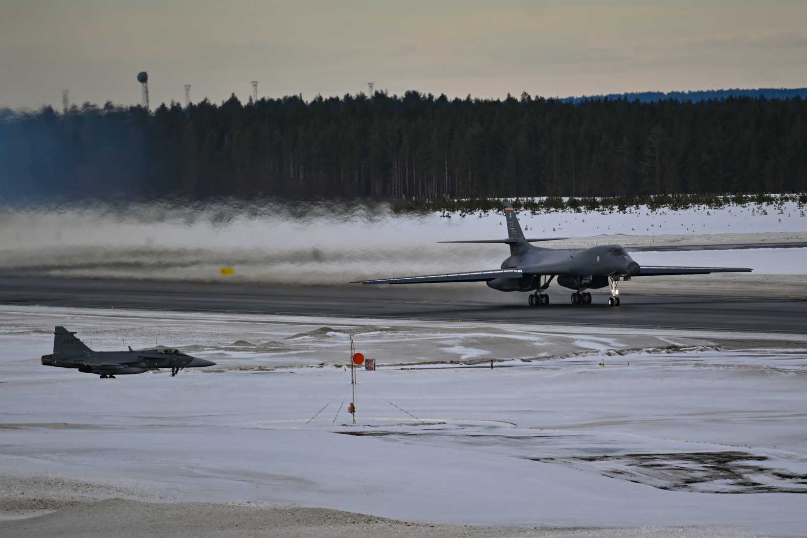 The 7 NATO Military Air Bases In the Arctic & Their Strategic Roles