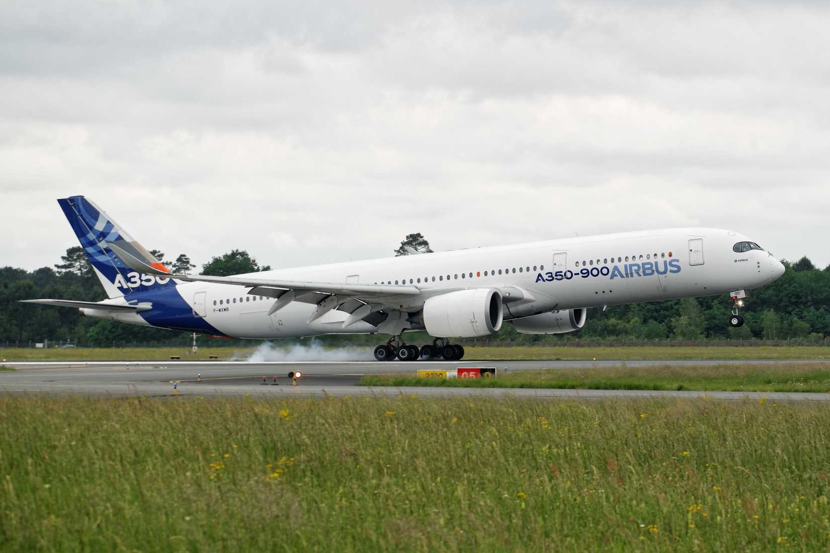 Widebody Tug-Of-War: How Airbus Lured A Loyal Boeing Customer With The A350