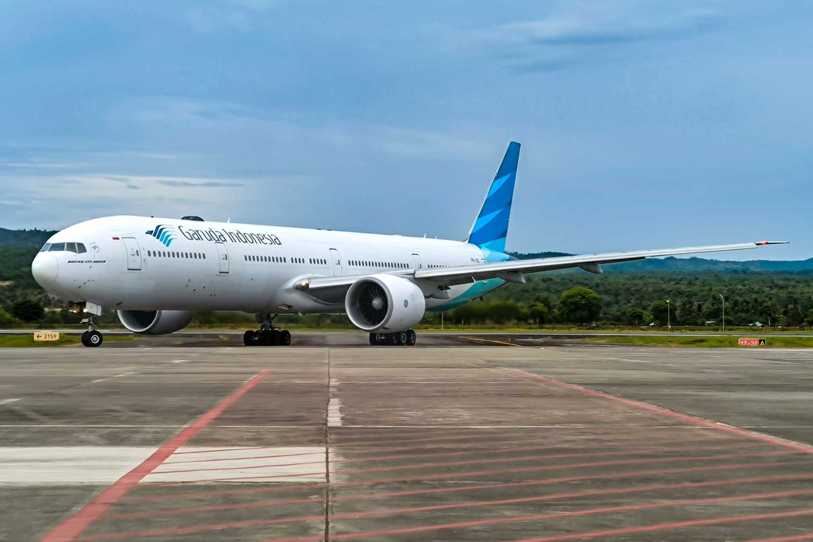 7,000+ Miles: Amsterdam Schiphol Airport's Long-Haul Marathons