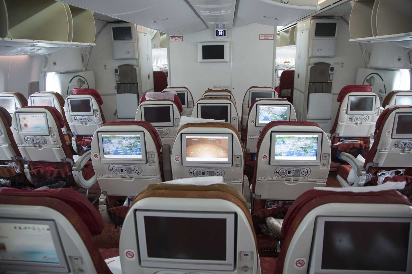 Air India Boeing 787 Seat Map: Cabin Layout and Seat Dimensions