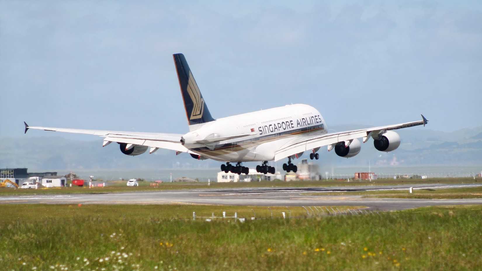 The Airbus A380’s Unique Cabin Design That Maximizes Passenger Comfort
