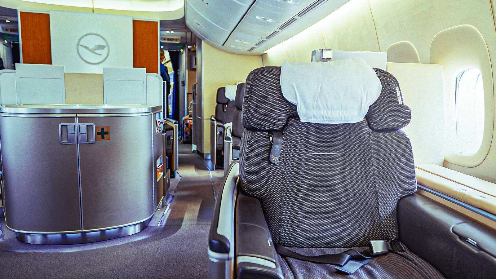The 5 Most Spacious Cabins On Boeing Aircraft Today