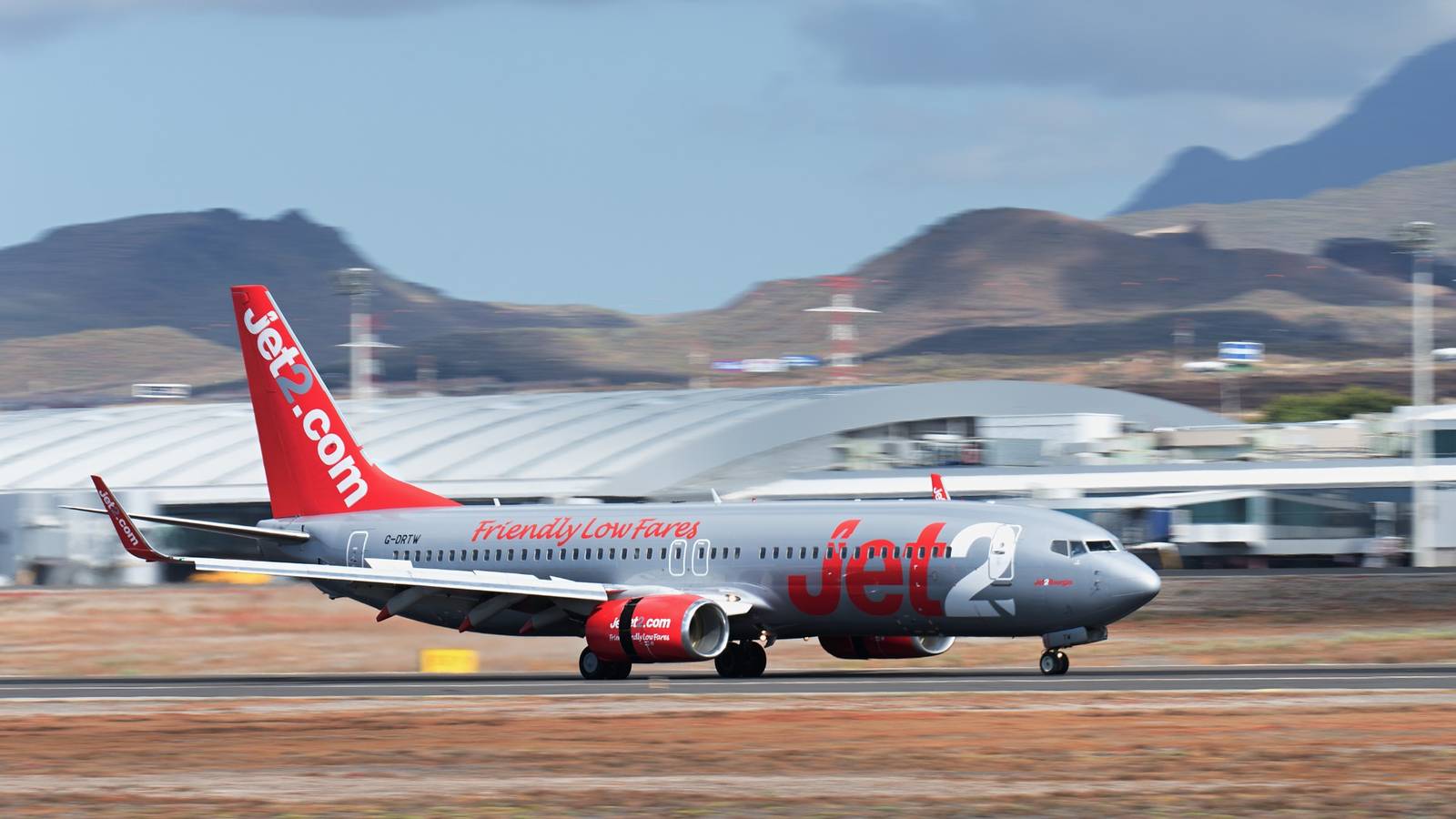 From 189 To 76 Seats: Jet2 Unveils Its First Ever All-Business Boeing 737