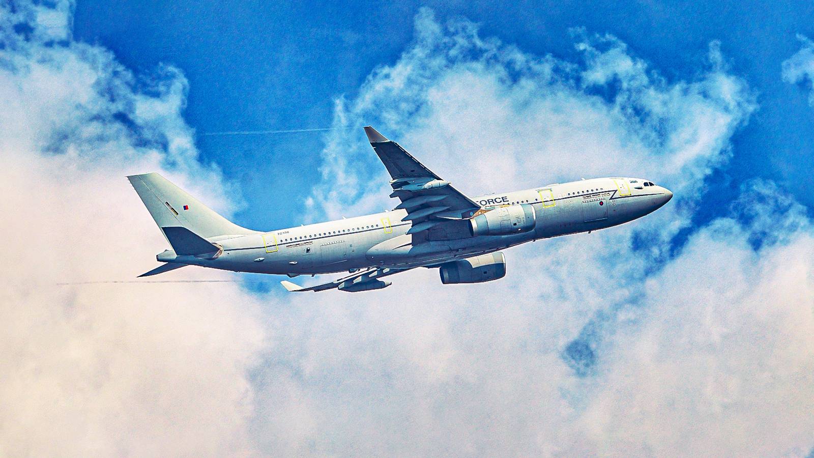 Which Commercial Aircraft Does The Royal Air Force Operate?
