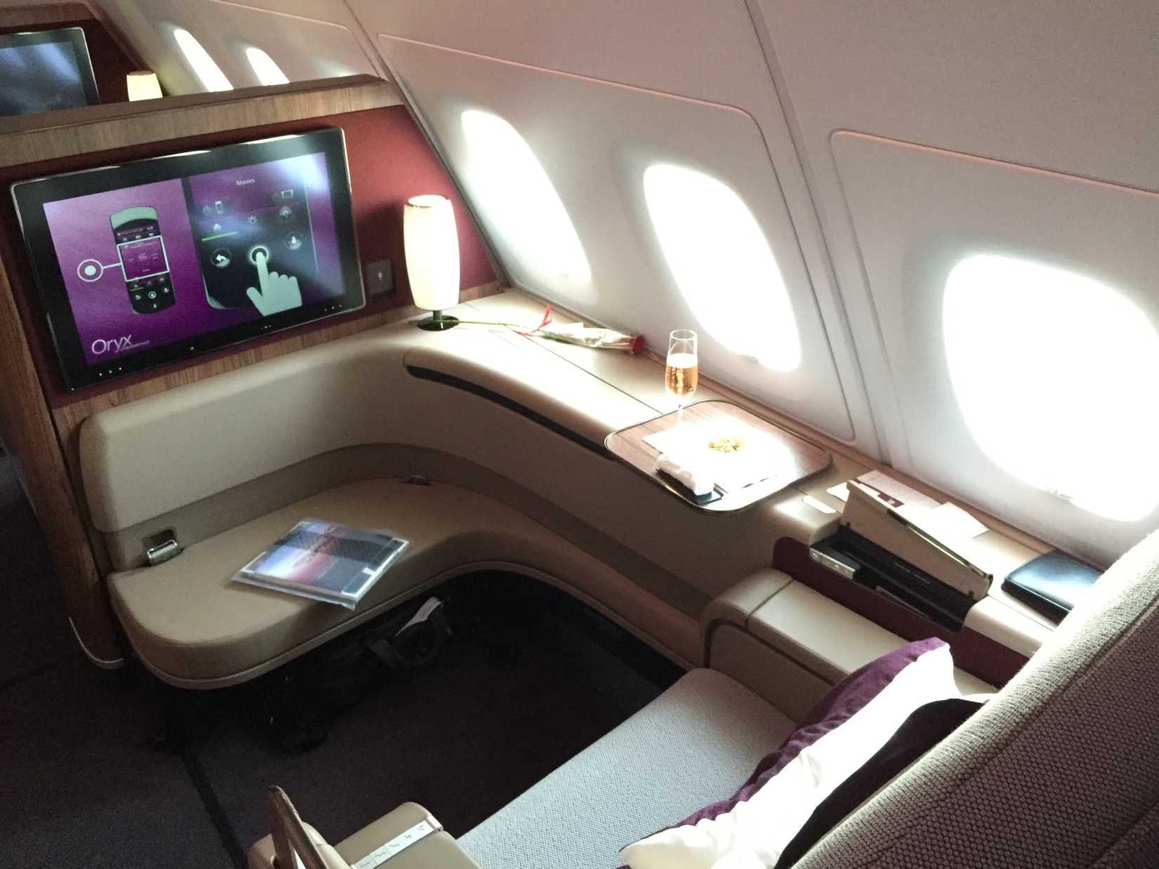 6 Airlines With The World's Most Impressive First Class Dining ...