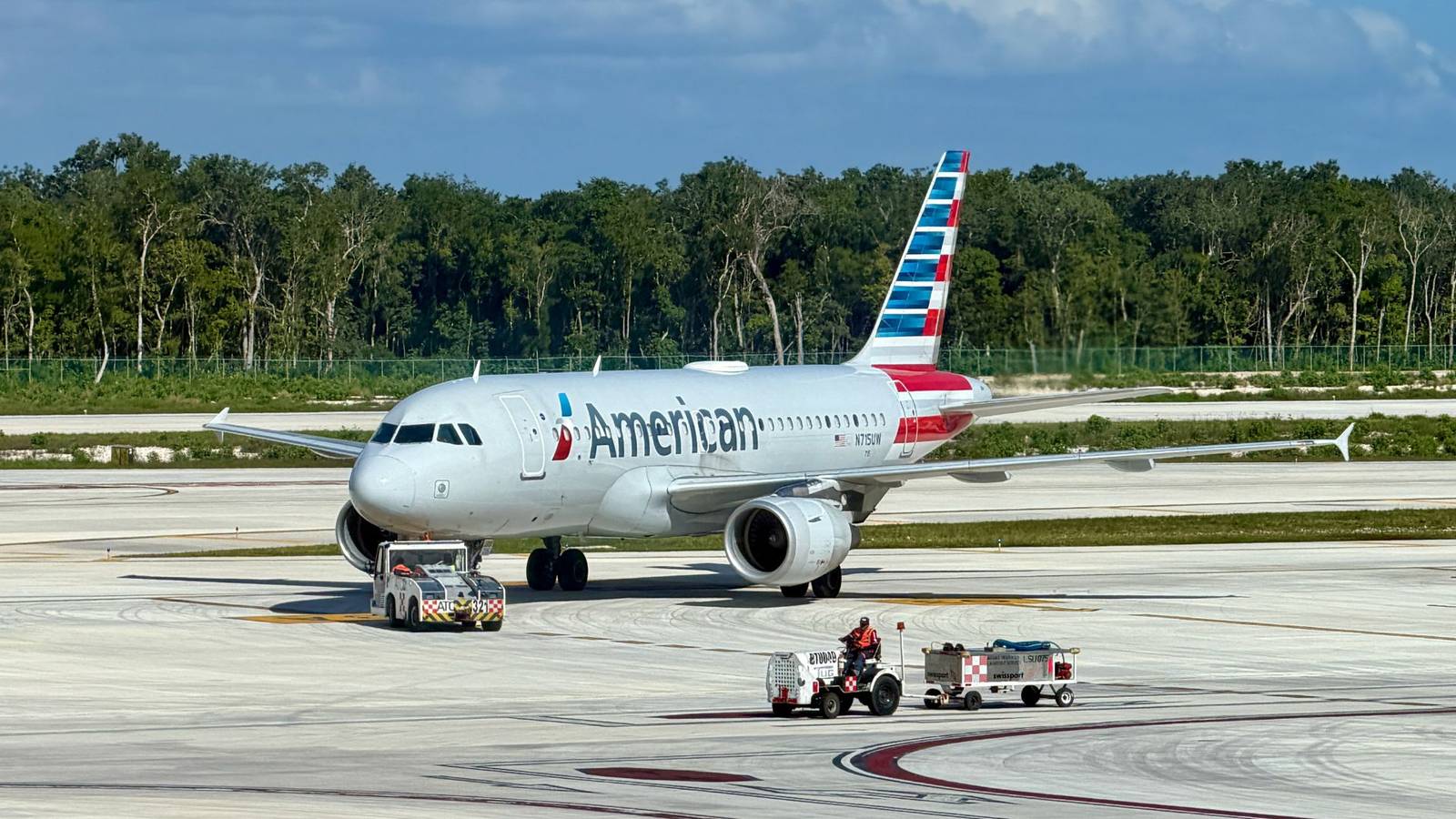 “Super Rude”: Top-Tier American Airlines Flier Loses Seat To Standby ...
