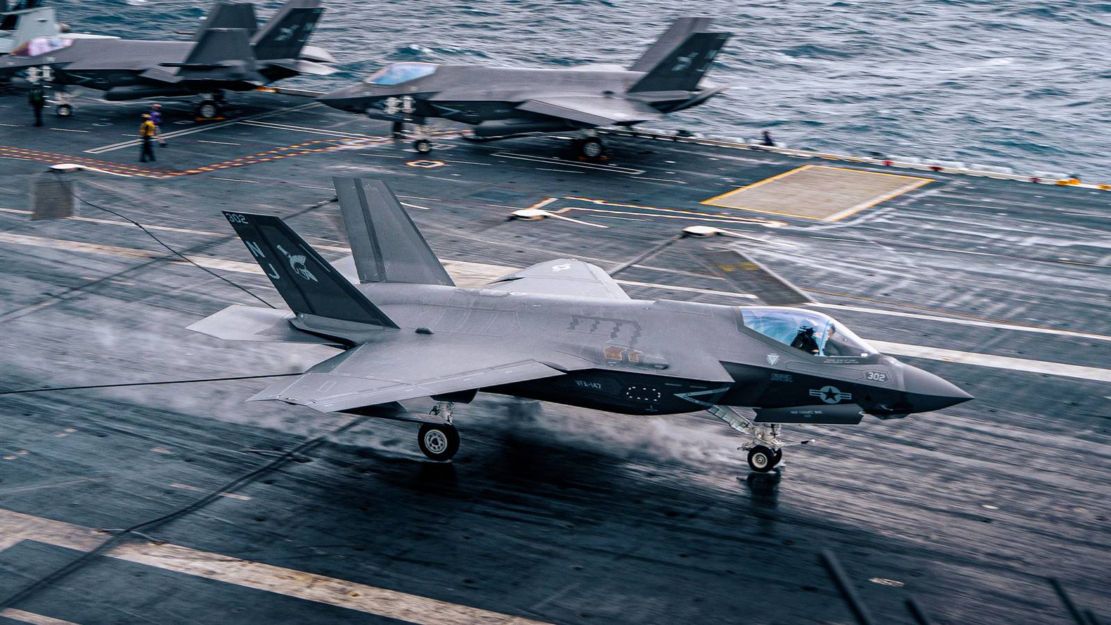 US Navy Pilots In Training Will Now Make Their 1st Carrier Landing In ...