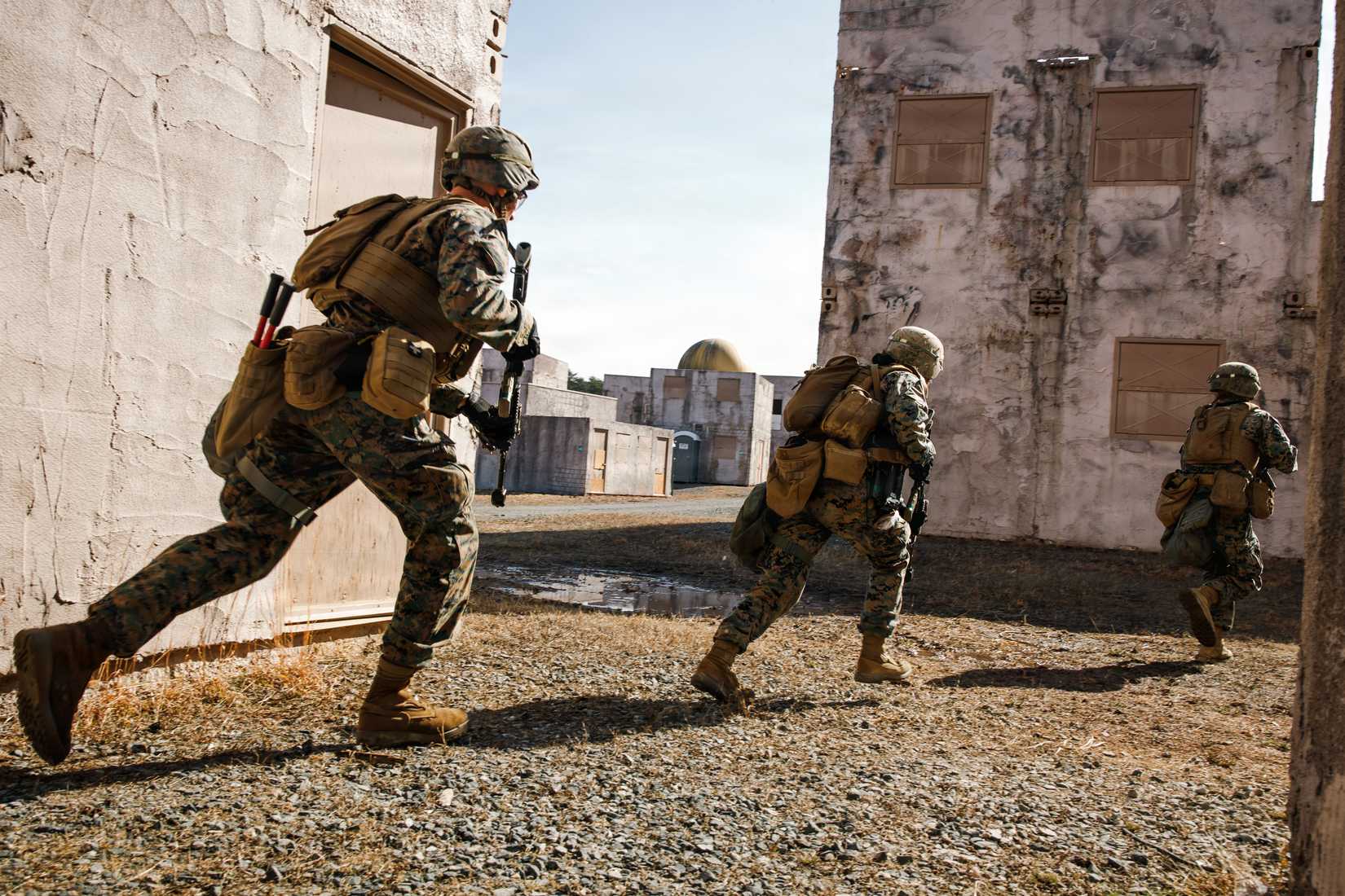 How Much Money Do US Marine Corps Fighter Pilots Earn In 2026?