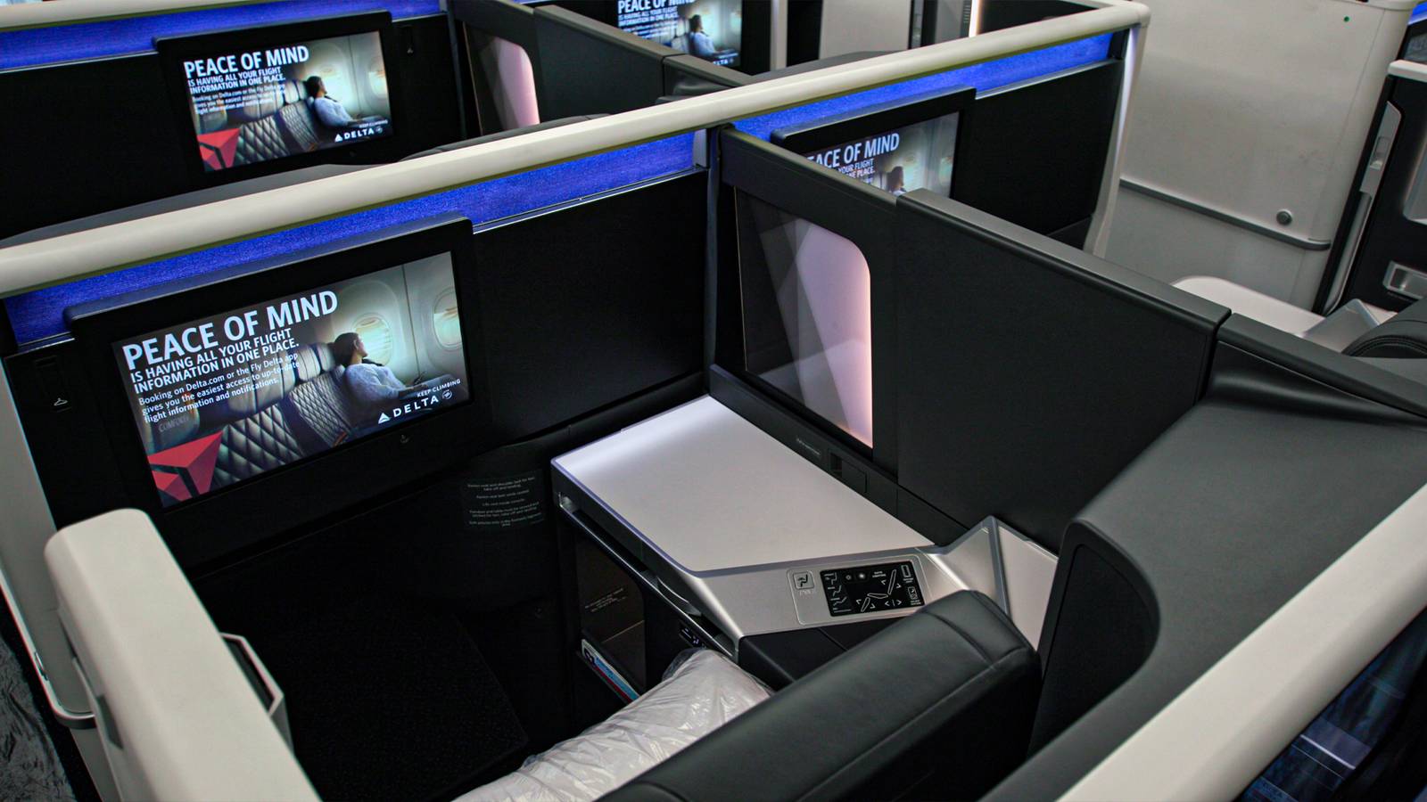 6 Airlines With The World's Most Spacious Business Class Seats For Long ...
