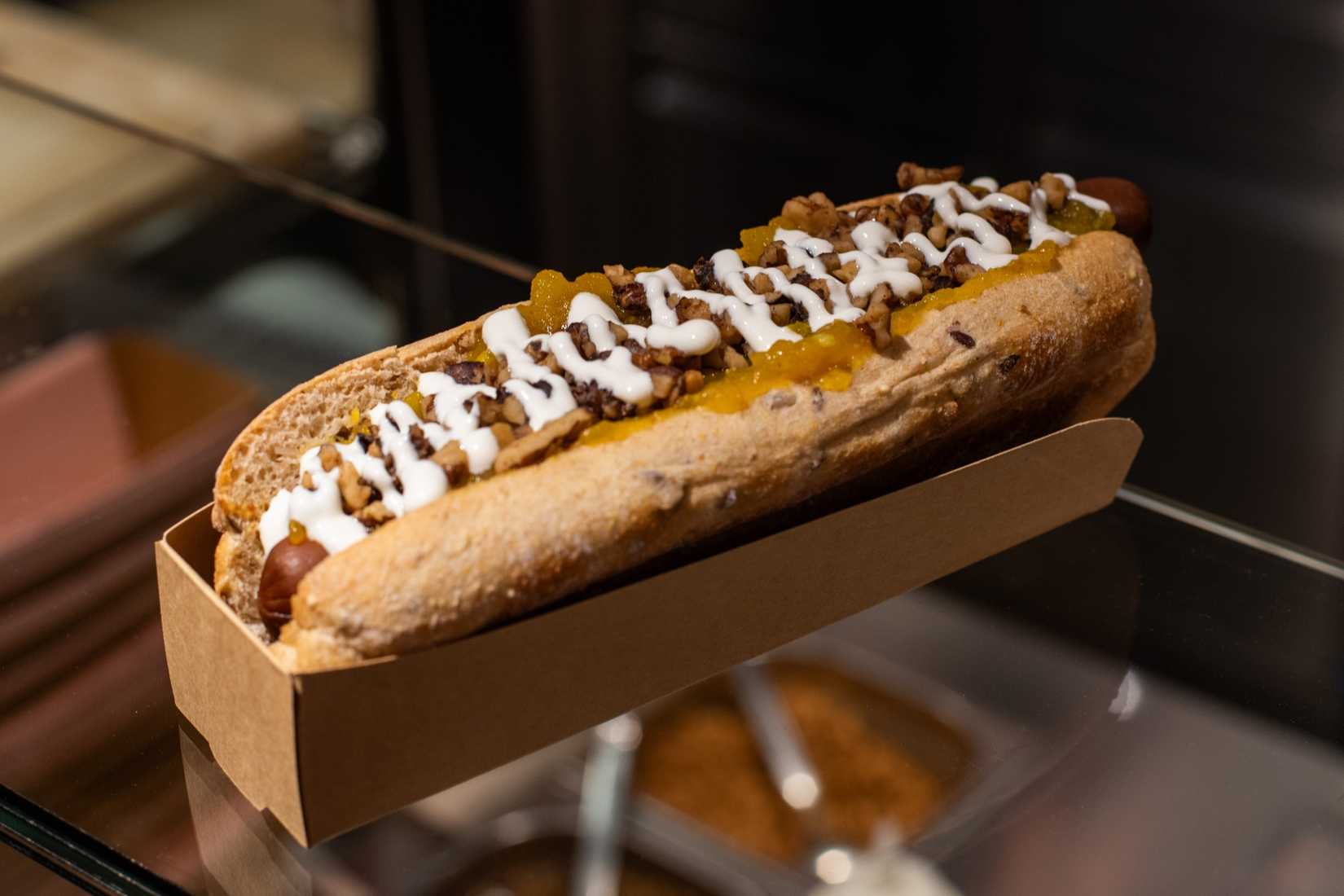 A First-Class Hot Dog: SWISS Launches Limited Edition "Bastardo" In ...