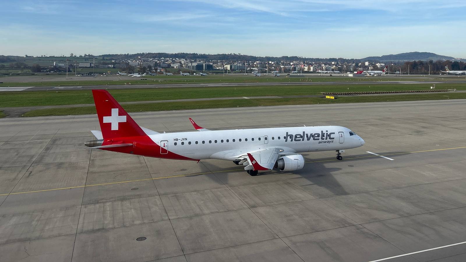 4.5-Hour Flights: Why Condor Flies The Embraer E190 On This ...