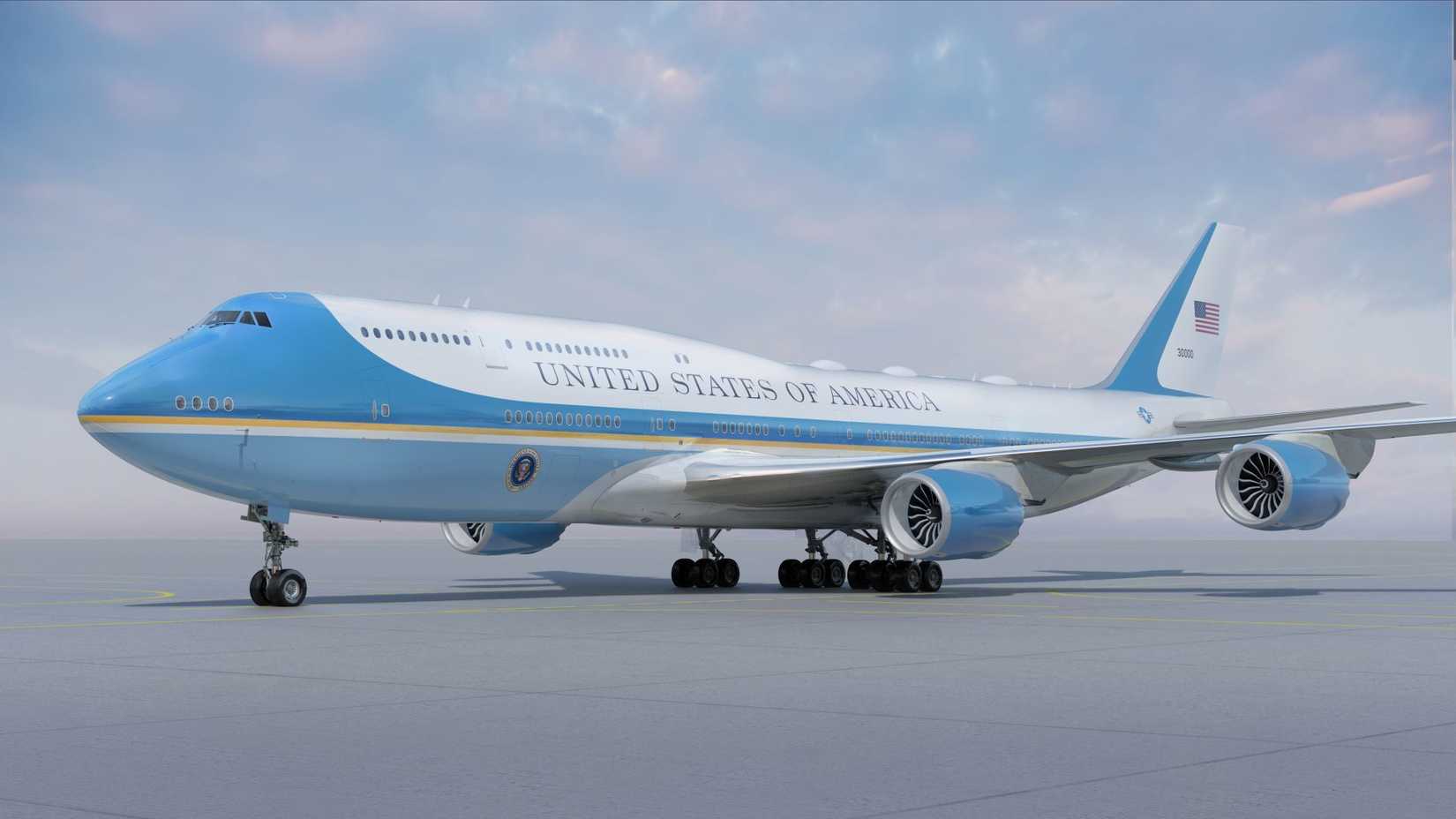 In Photos: Trump Unveils VC-25B 'Bridge' Air Force One After Rapid 10 ...