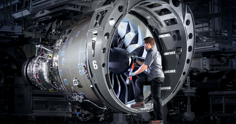 The Real Reason Why Airlines Can’t Sue Engine Manufacturers For Making ...