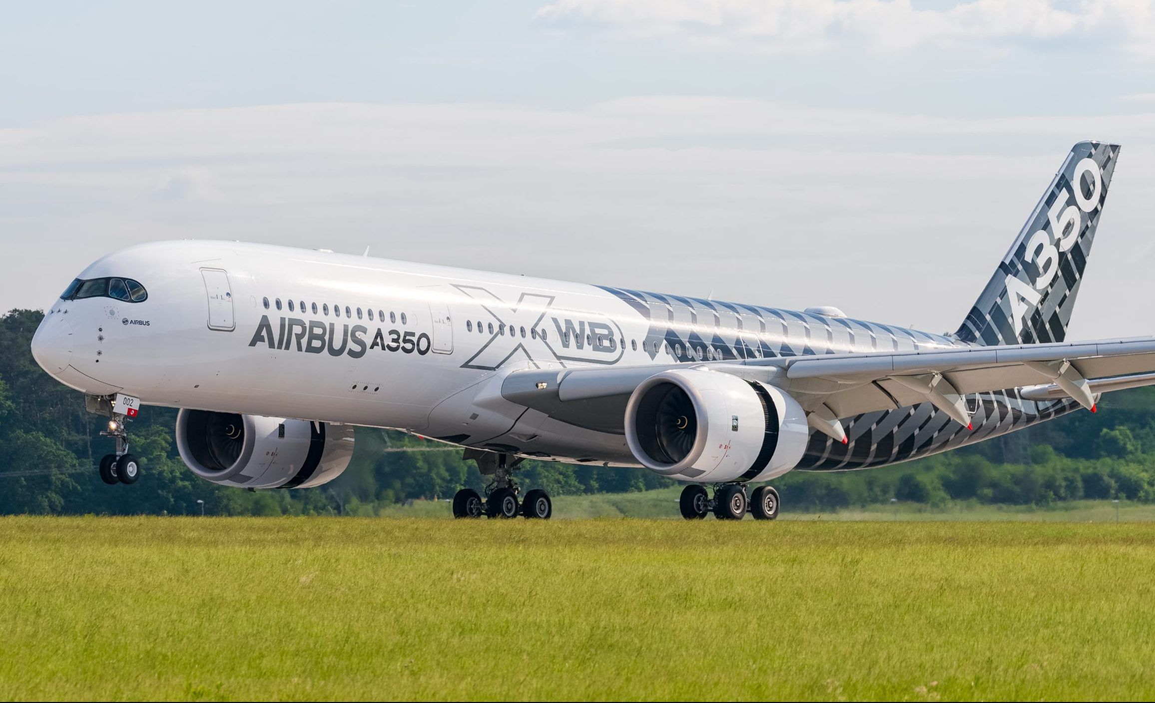 SWISS' First Airbus A350-900 Completes Maiden Test Flight